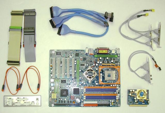 Specifications and Bundle - Gigabyte 8KNXP Review - Page 2