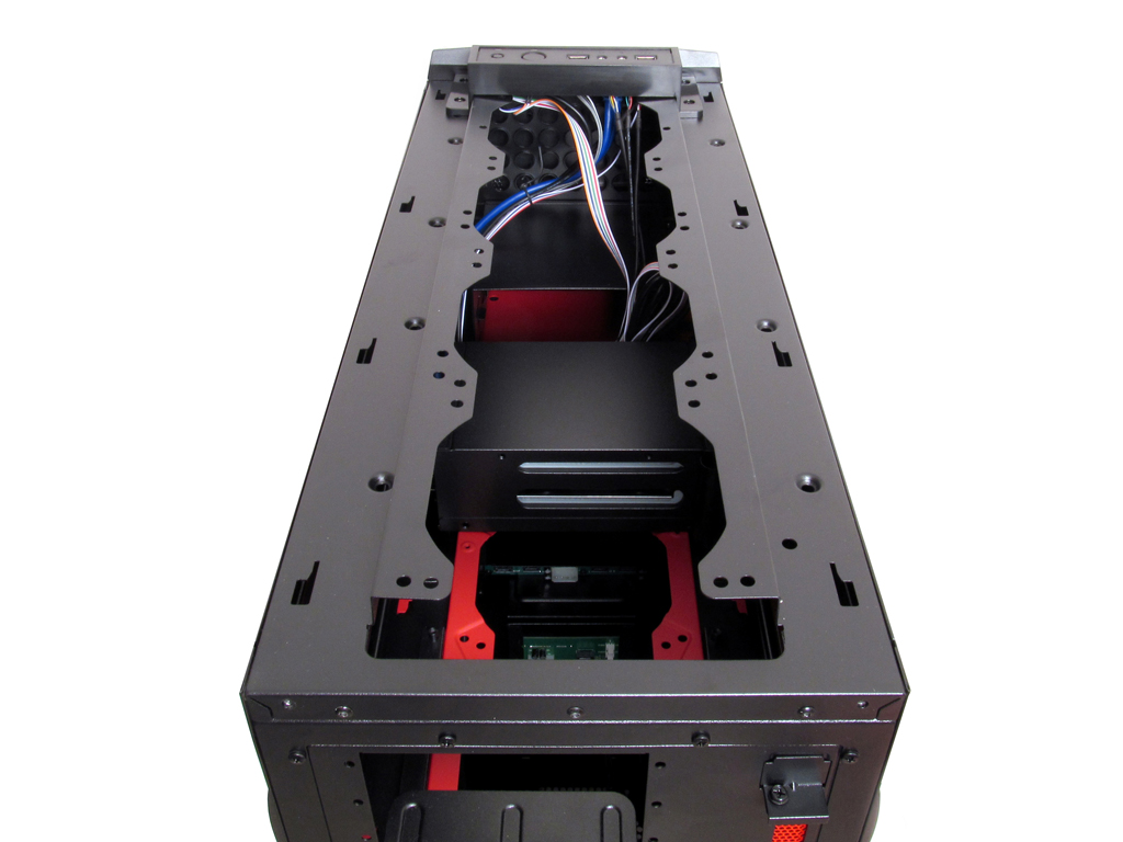 The Exterior - AZZA Fusion 4000 Review - Page 2