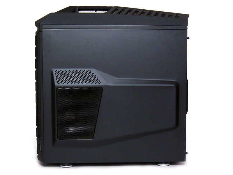 Closer Look: The Exterior - Cooler Master Storm Trooper Case Review ...