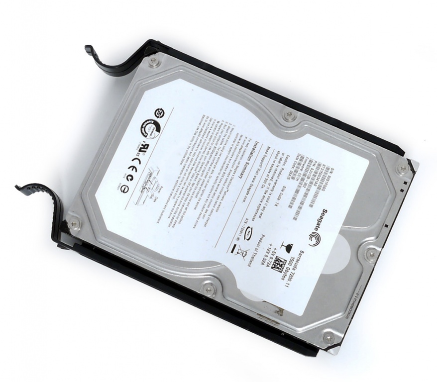 The Interior - Corsair Vengeance C70 Gaming Case Review - Page 3