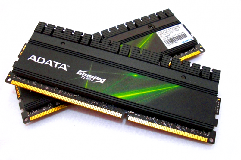 Closer Look - ADATA XPG Gaming Series V2.0 DDR3 2400 8GB Kit Review ...