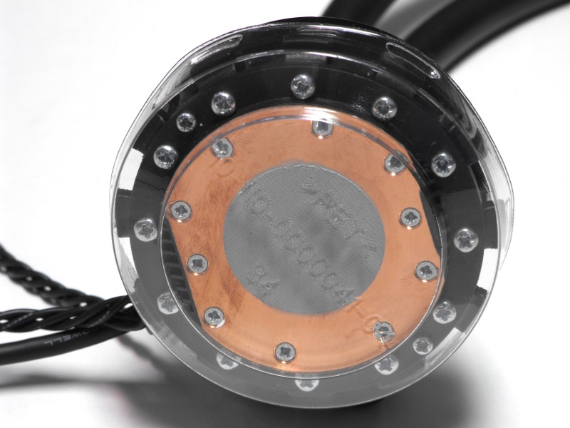 Closer Look: The Cooling Unit - AMD Bulldozer Water Cooler Review - Page 2