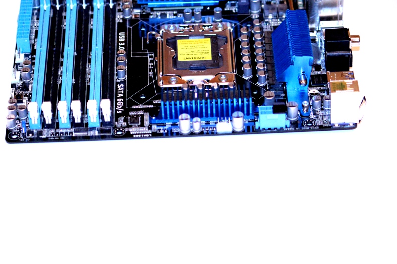 Taking an Extreme Look - Asus P6X58D-E Review - Page 2