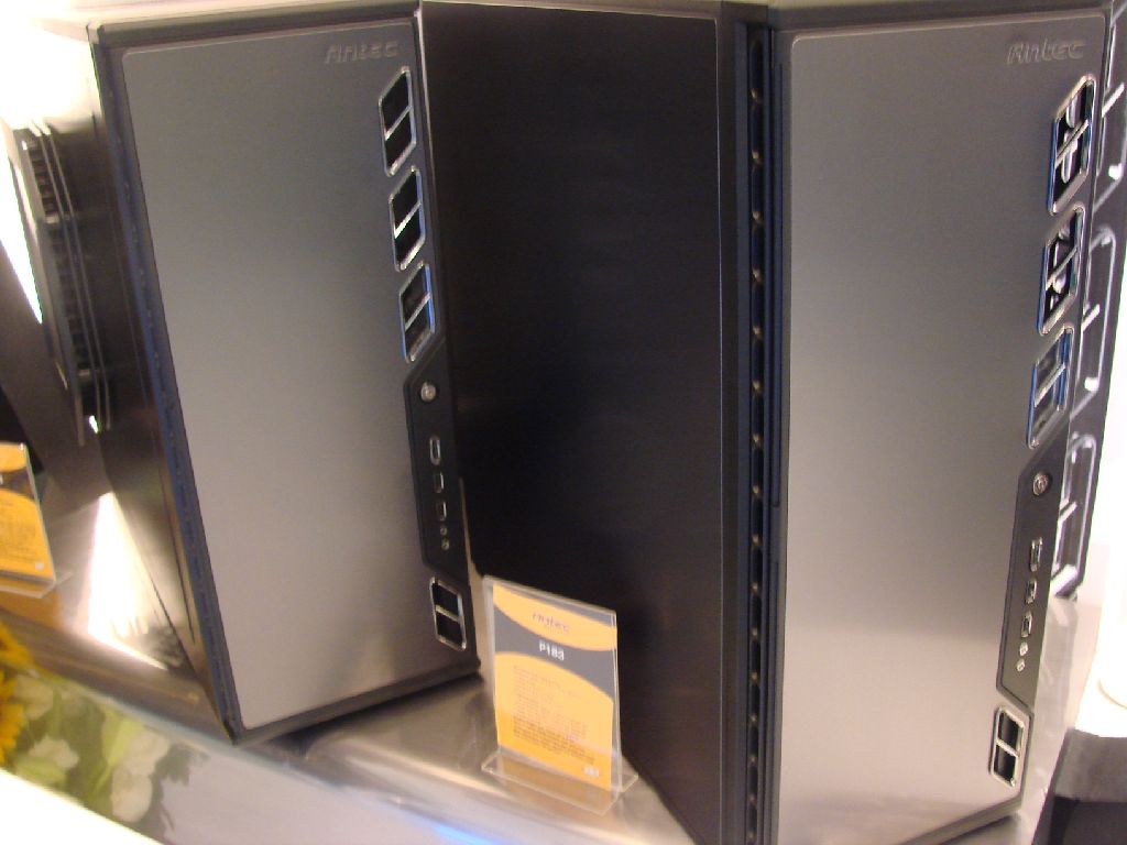 ANTEC - Computex 2010 (Part 1) - Page 2