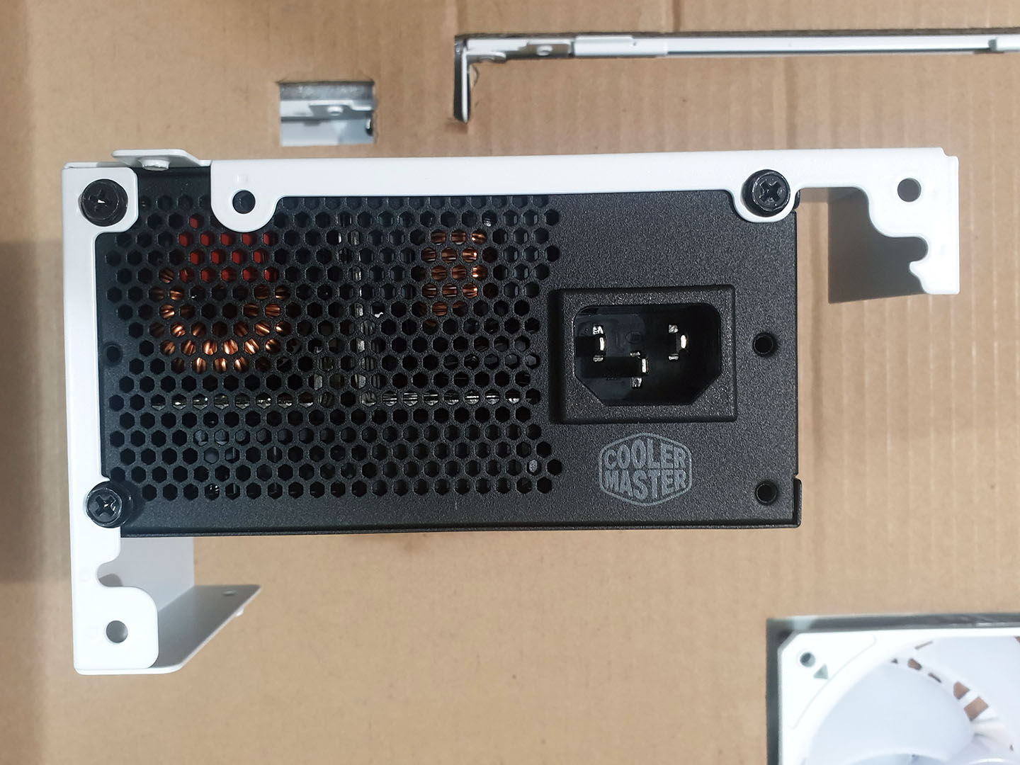 Cooler Master QUBE 500 Flatpack Macaron Review - Cooler Master QUBE 500 ...