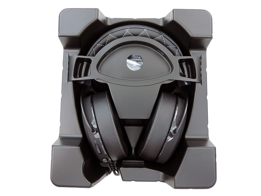 Corsair HS60 Pro Surround Gaming Headset Review - Corsair HS60 Pro ...