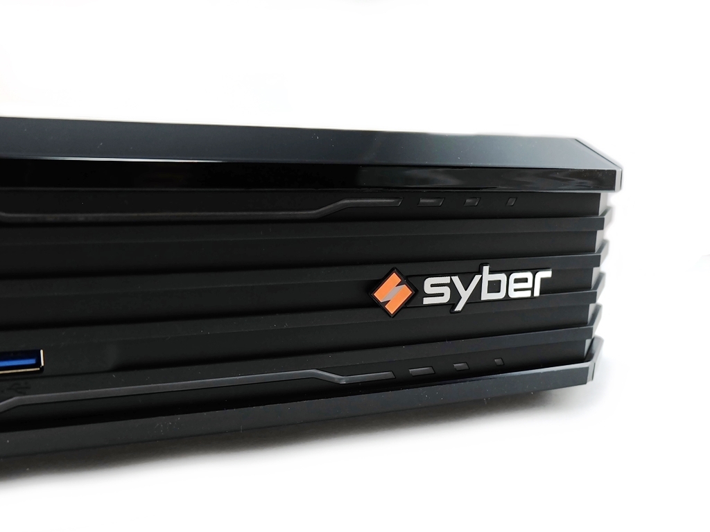 Closer Look - CyberPowerPC Syber Vapor I Review - Page 3