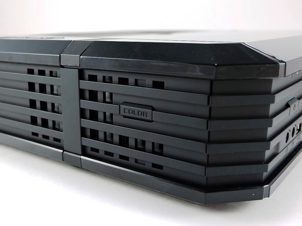 Closer Look - CyberPowerPC Syber Vapor I Review - Page 3