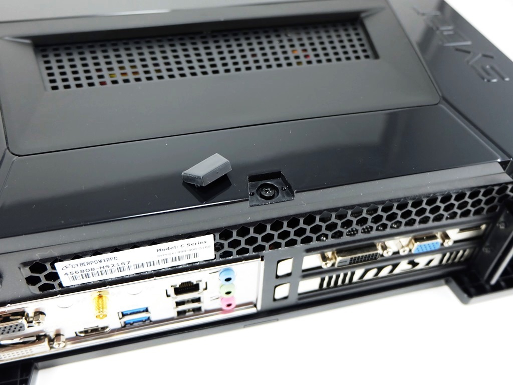 Under the Hood - CyberPowerPC Syber Vapor I Review - Page 4