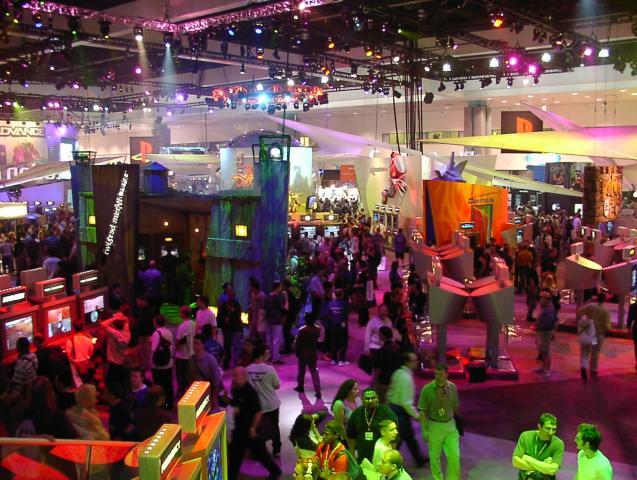 E3 2001 Report Day 3 - Page 1