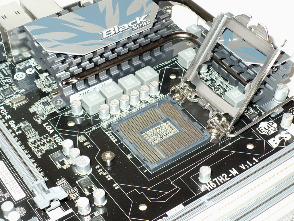 Closer Look: ECS H67H2-M - ECS P67 & H67 "Sandy Bridge" Motherboard ...