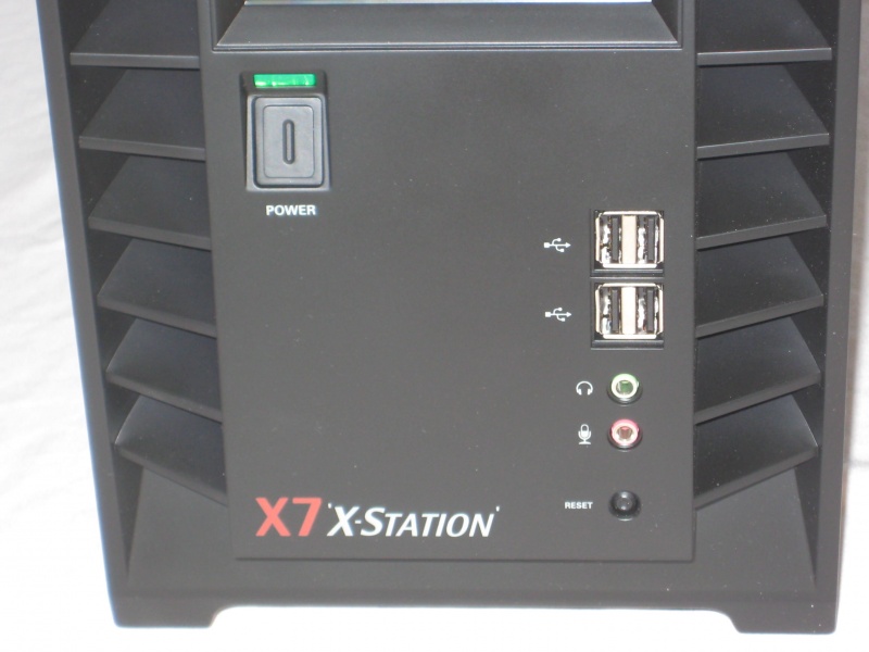 Exterior - X7 X Station Review - Page 2