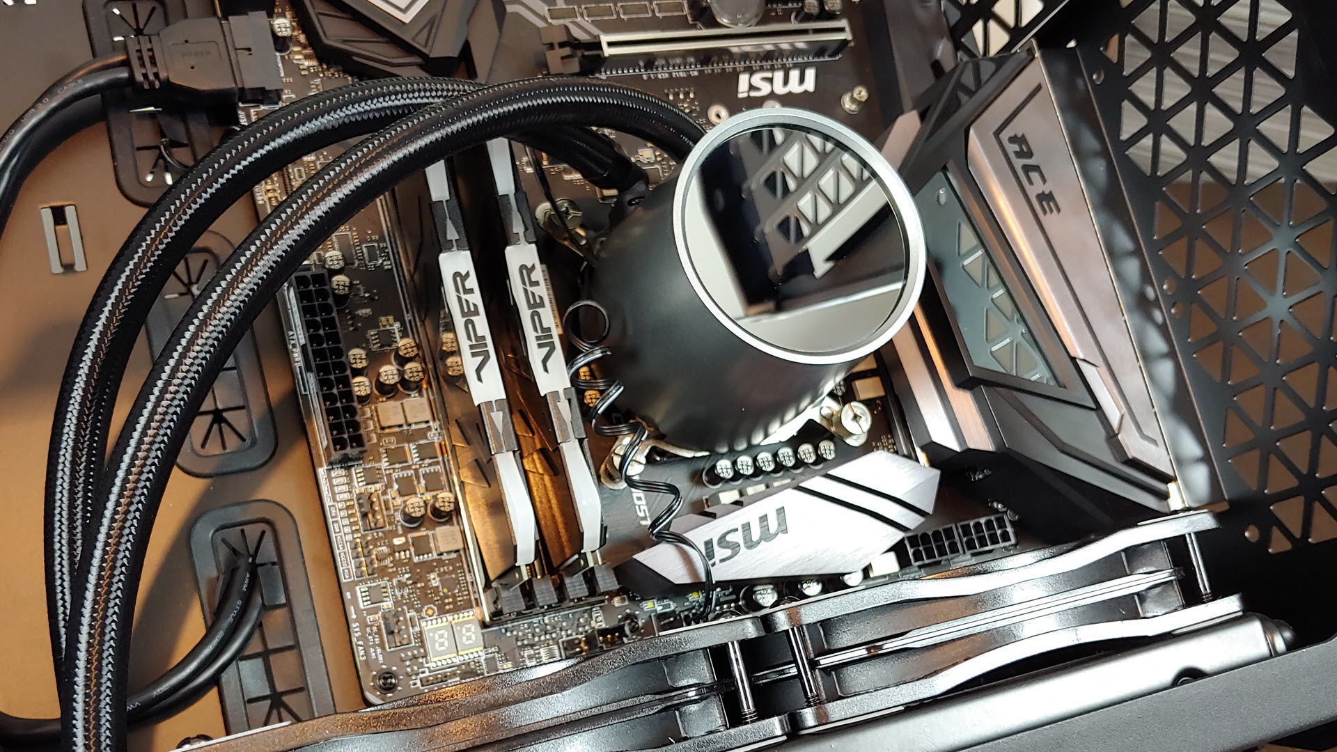 The Build feat. NVIDIA GeForce RTX 2080 Ti Founders Edition - How to ...