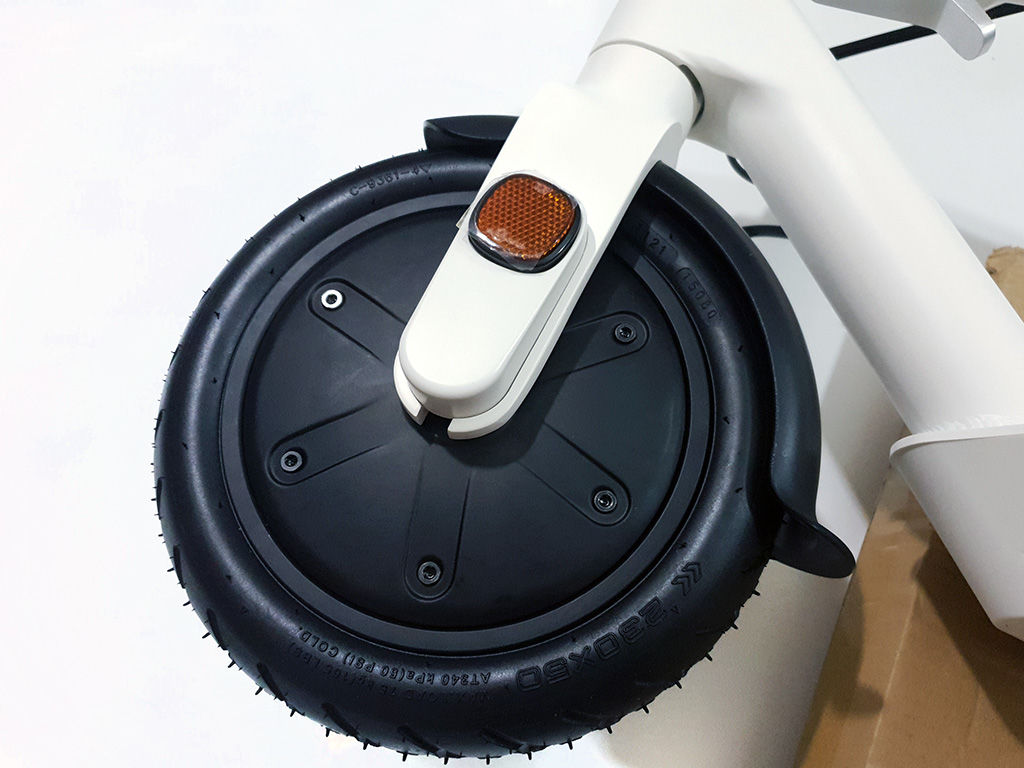 OKAI Neon ES20 Electric Scooter Review - OKAI Neon ES20 Electric Scooter Review