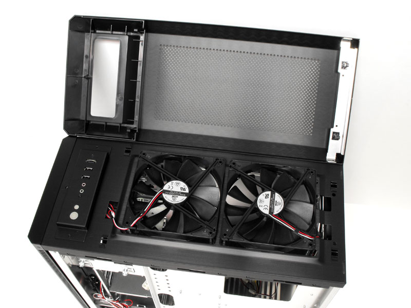 Interior - Lian Li PC-B25F Case Review - Page 3