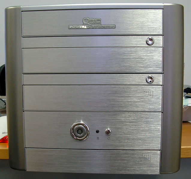 Appearance - Soltek Qbic 3401A - Page 3