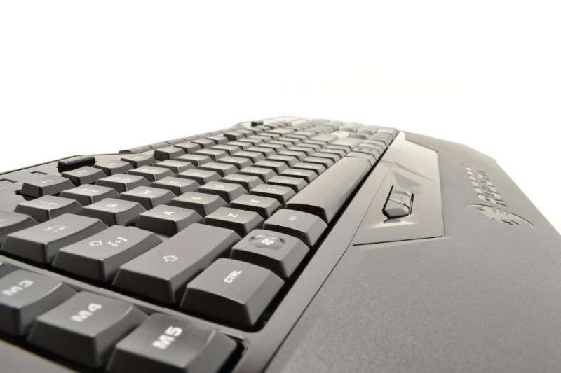 ROCCAT Isku FX: Closer Look - ROCCAT Isku FX Gaming Keyboard Review ...