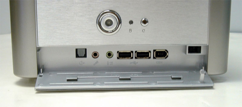 Features - Soltek Qbic EQ3801a - Page 3