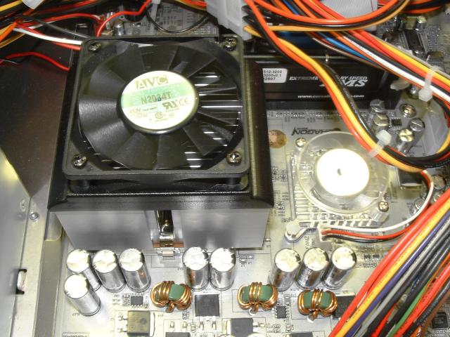 Soyo KT400 Dragon Ultra Motherboard Review - Introduction & Features