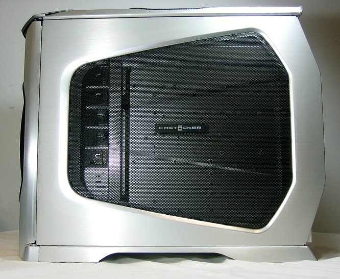 External Features Cont - Cooler Master Stacker 830 Review - Page 3