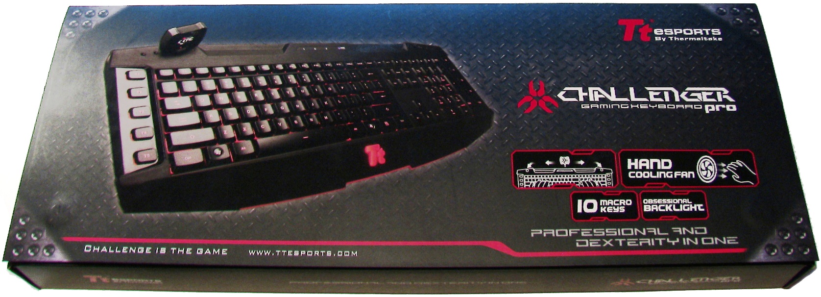 Packaging and Accessories - Thermaltake Challenger Pro Review - Page 3