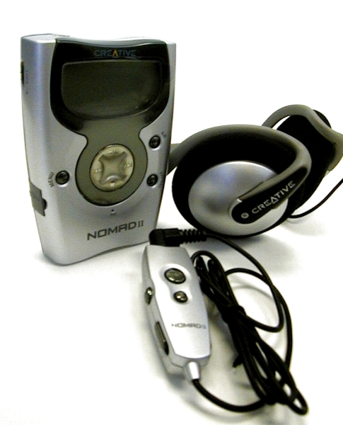 Nomad II's Headphones, Remote, & Audio Quality - Portable USB MP3 ...