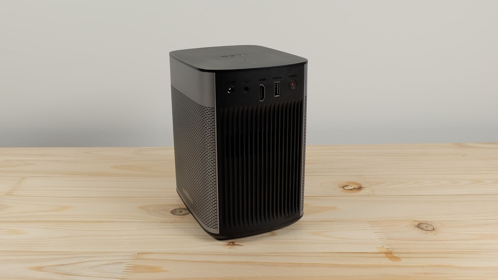 XGIMI Halo Portable Android TV Projector Review - XGIMI Halo Portable ...