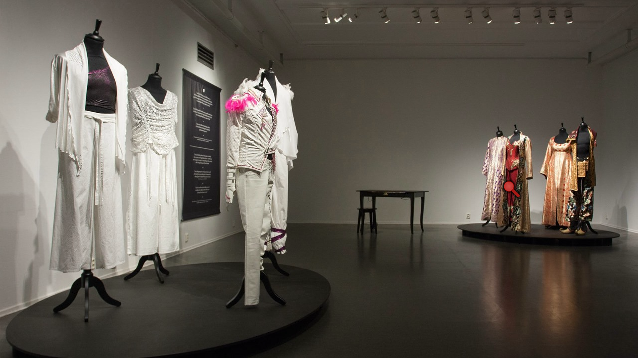 The Design Museum - Profound Red Walkthrough - Neoseeker