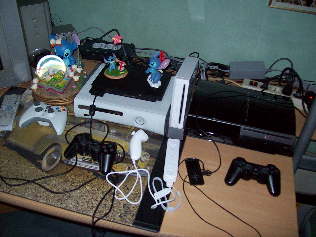 gaming_setup_1.png from Stitch - hosted by Neoseeker
