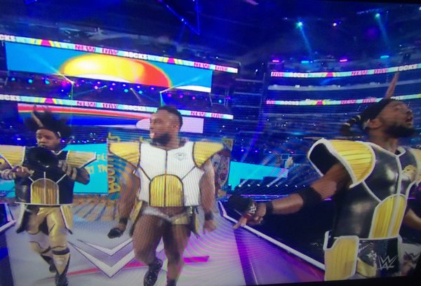 WWE + DBZ = YEEEEESSS!!!! (New Day wears Saiyajin Armor For Their ...