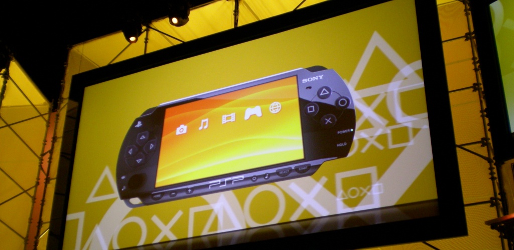 Sony announces new PSP-3000 in Japan - Neoseeker