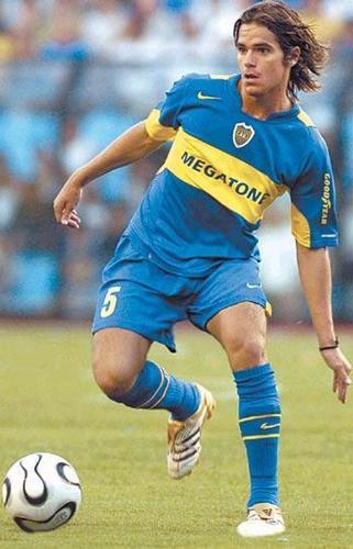 Fernando Gago - FIFA Wiki - Neoseeker