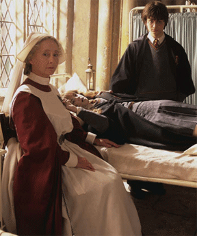 Poppy Pomfrey - Harry Potter Wiki - Neoseeker
